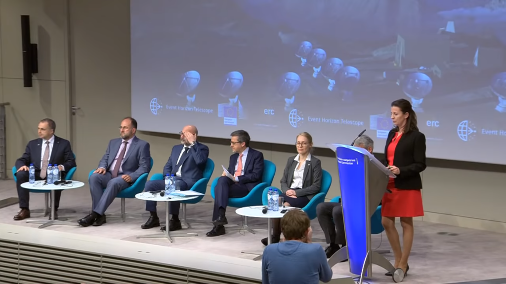 What makes a good communication, dissemination and exploitation plan of ...